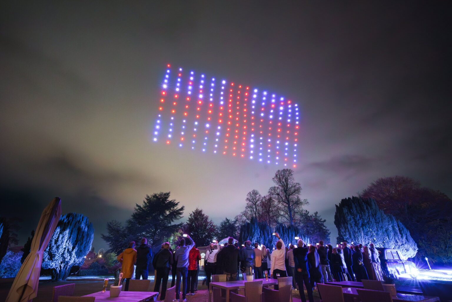 Drone Light Show Displays by Award Winning UK Experts DroneSwarm