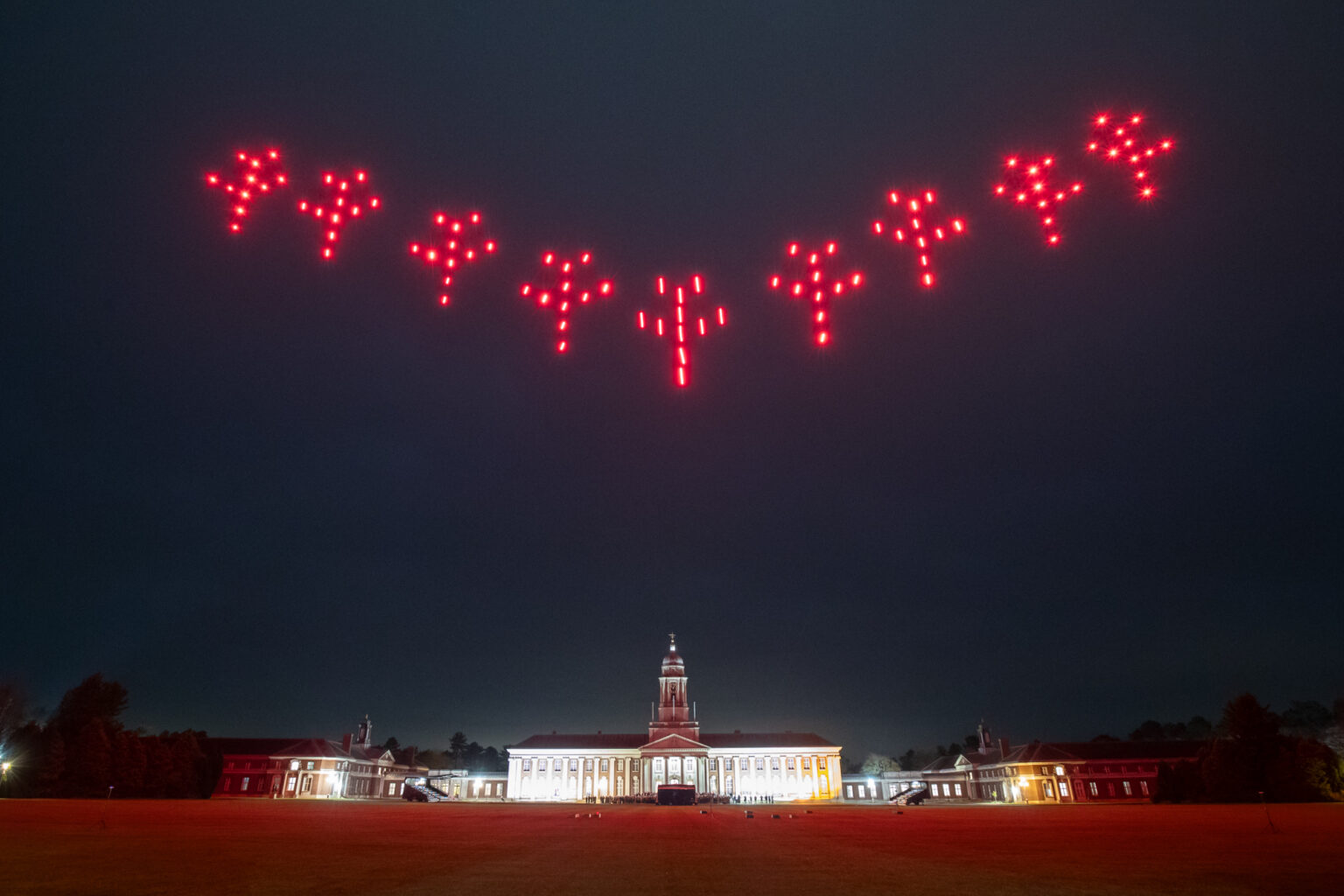 Drone Light Show Displays by Award Winning UK Experts DroneSwarm